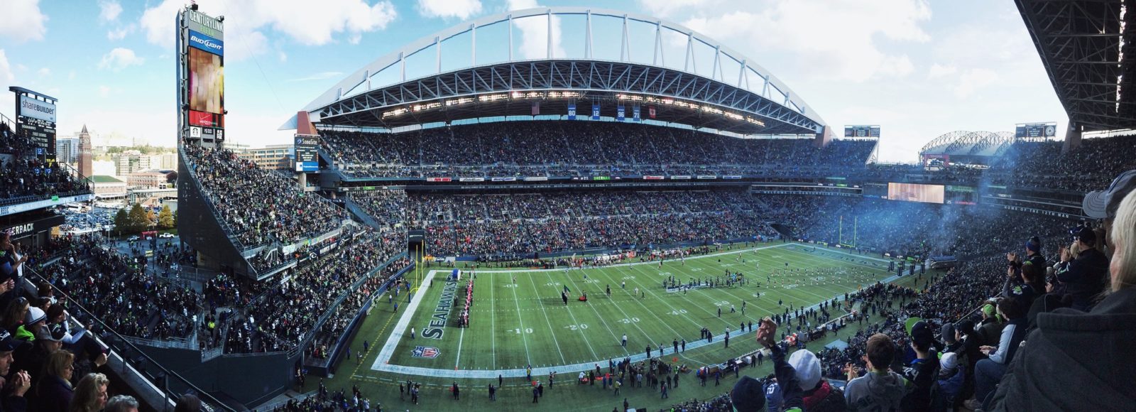 7 Pro Tips For Attending Your First Seahawks Game at CenturyLink Field ...